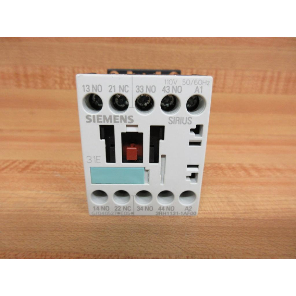 Siemens 3RH1131-1AF00 Contactor 3RH11311AF00 - Used