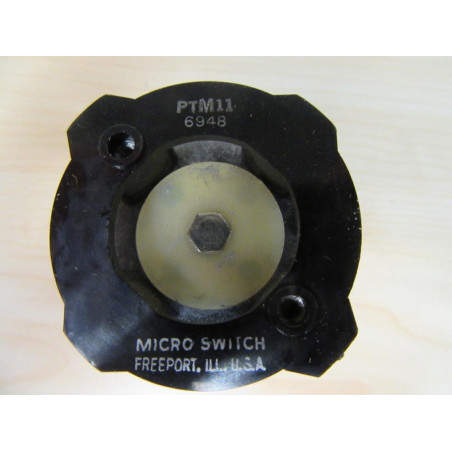 Micro Switch PT-M11-7333 Push Button Switch