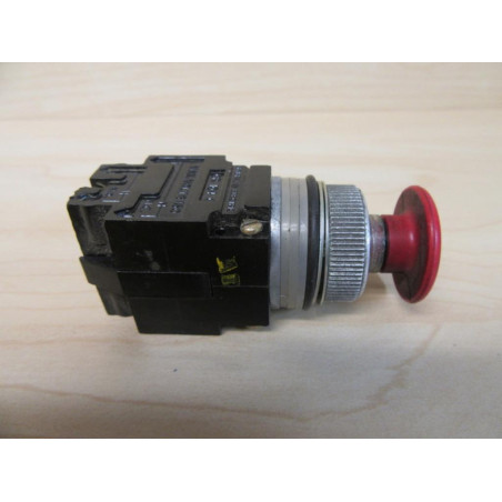 General Electric CR104A3123 Push Button Switch - Used