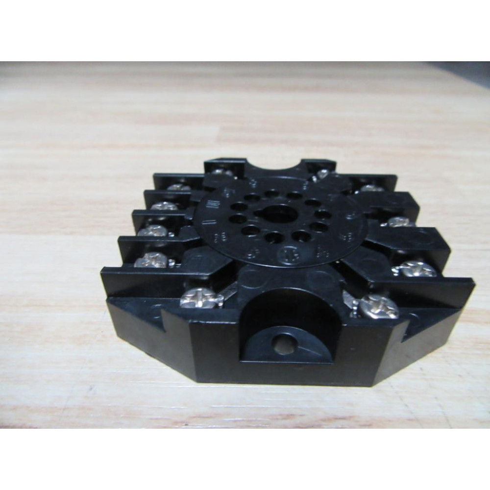 Custom Connector RB11-PC Relay Socket RB11PC - Used