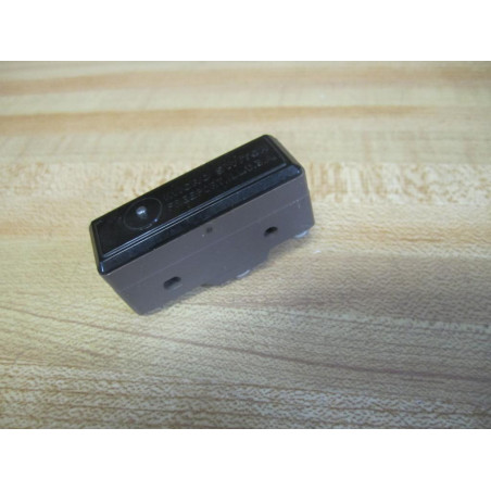 Micro Switch BZ-2AT7 Honeywell Basic Switch BZ2AT7 - New No Box