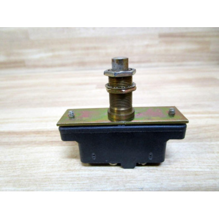 Square D 9007-AO2 Limit Switch 9007-A02 9007-AO-2 WPlunger - Used