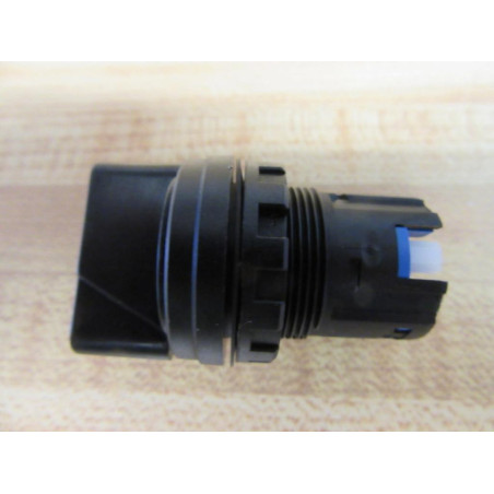 IDEC HW1S-3T Selector Switch 3 Position Maintained - Refurbished