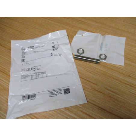 IFM Efector IFK3003BBPKGAMUS-104-DPS Inductive Sensor IFC258