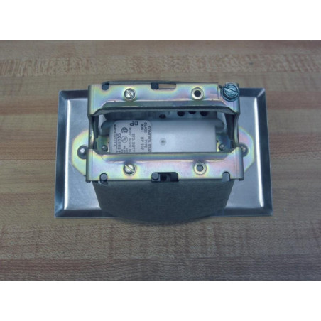 Square D 9001-BF-107 Control Station WSTART Button - New No Box