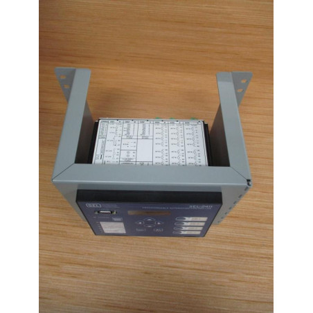 Schweitzer Engineering Laboratories SEL-2411 Controller 241101CA03C3C3C1100