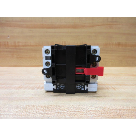 Schneider Electric V01 Telemecanique Switch Body WVZ14 - New No Box