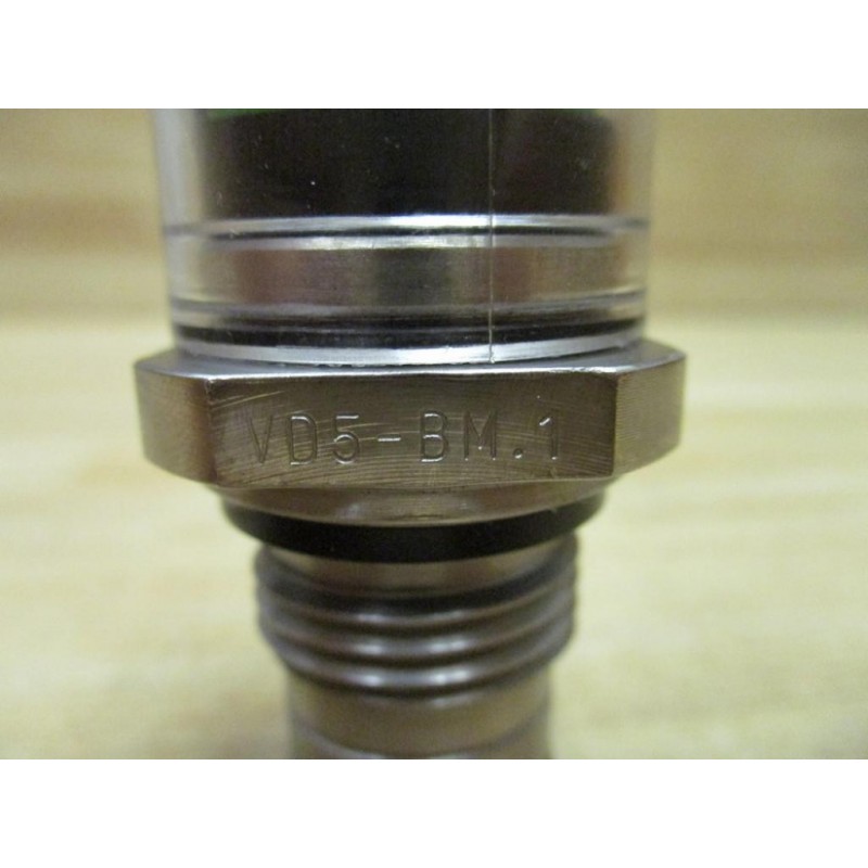 Hydac VD5-BM.1 Differential Pressure Clogging Indicator VD5BM1 - New No ... Hydac VD5-BM.1 Differential Pressure Clogging Indicator VD5BM1 - New No ...